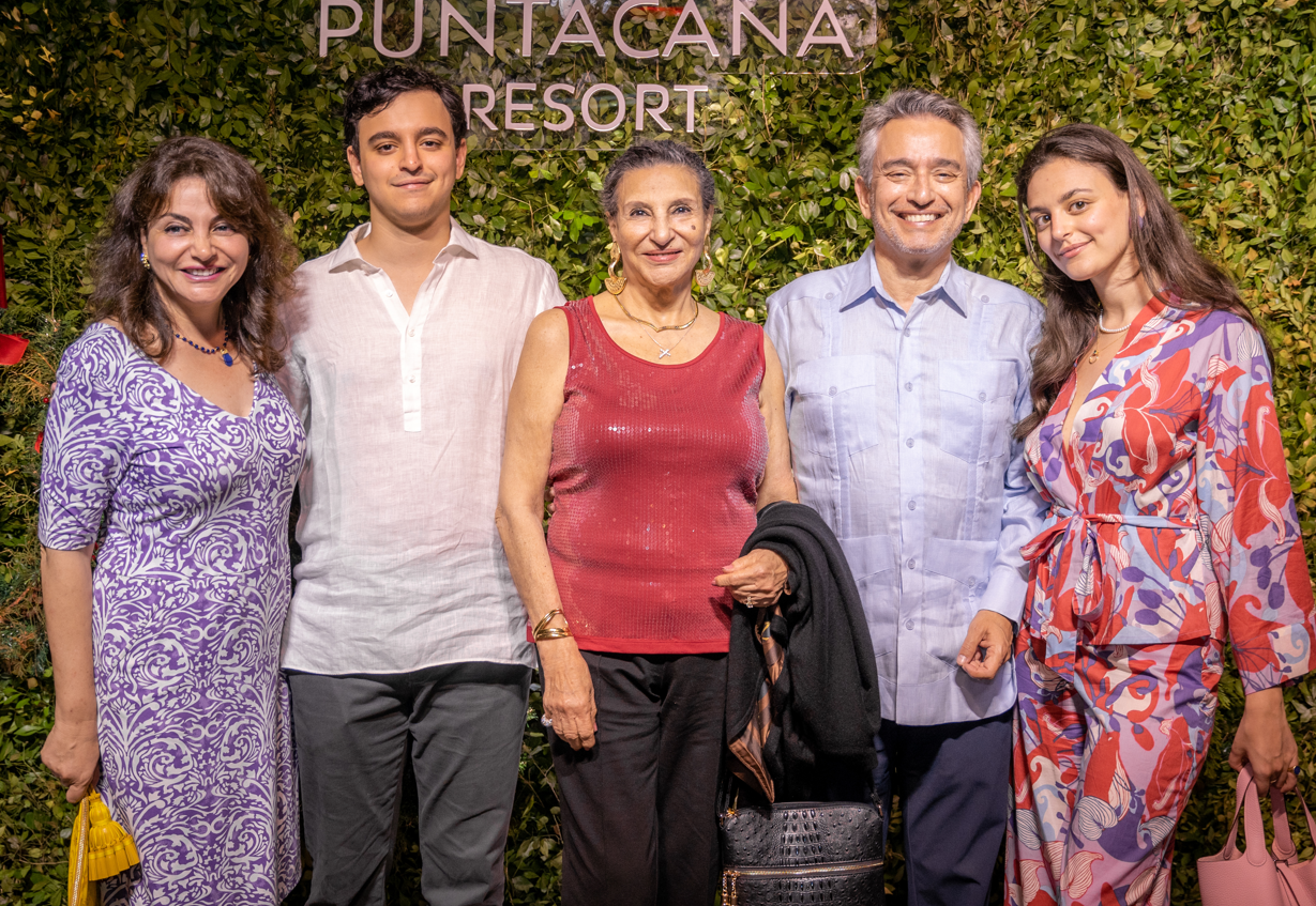 Puntacana Resort celebró la magia de la temporada navideña y la llegada ...