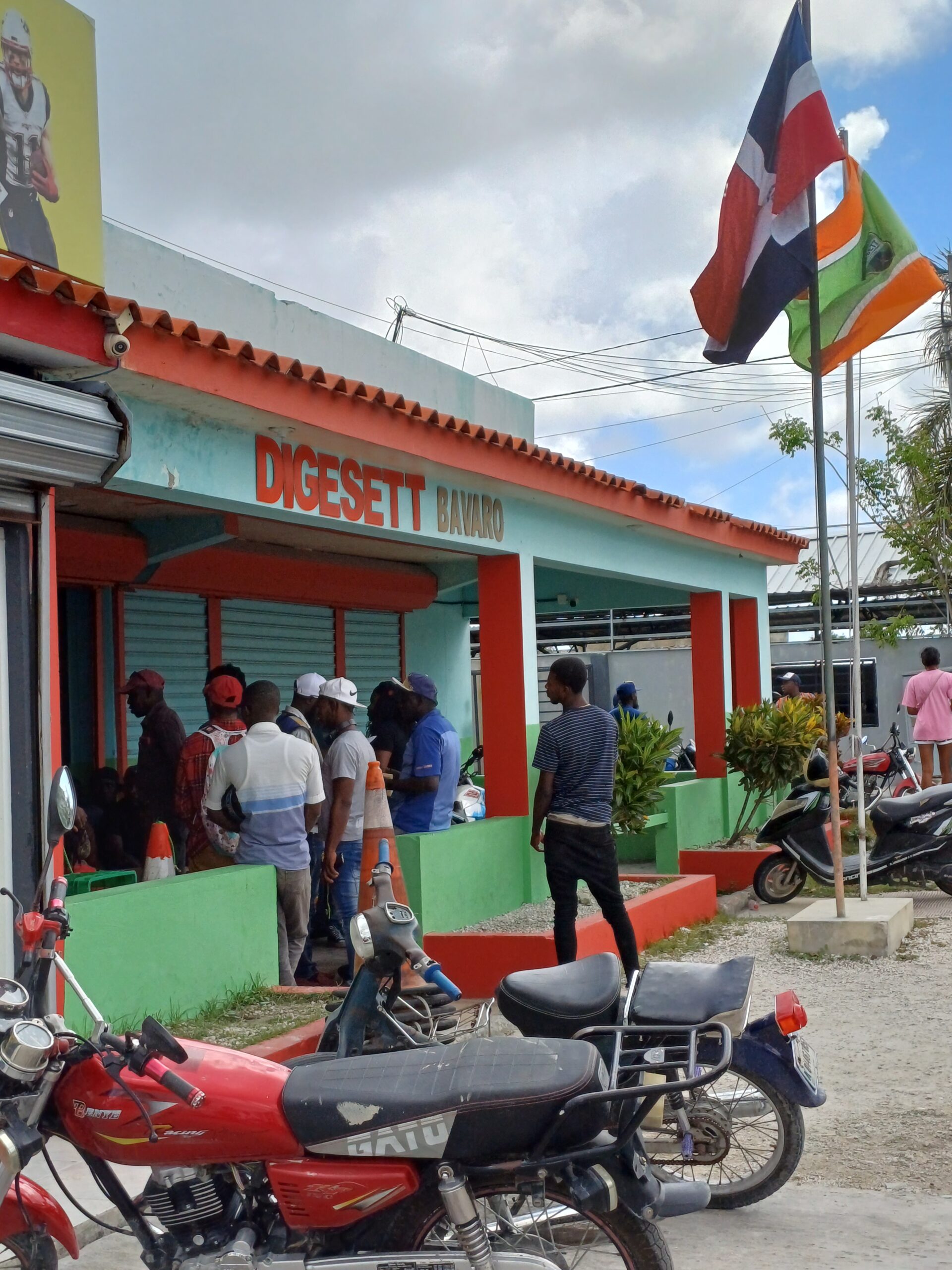 DIGESETT de Verón retuvo aproximadamente 250 motocicletas durante la ...