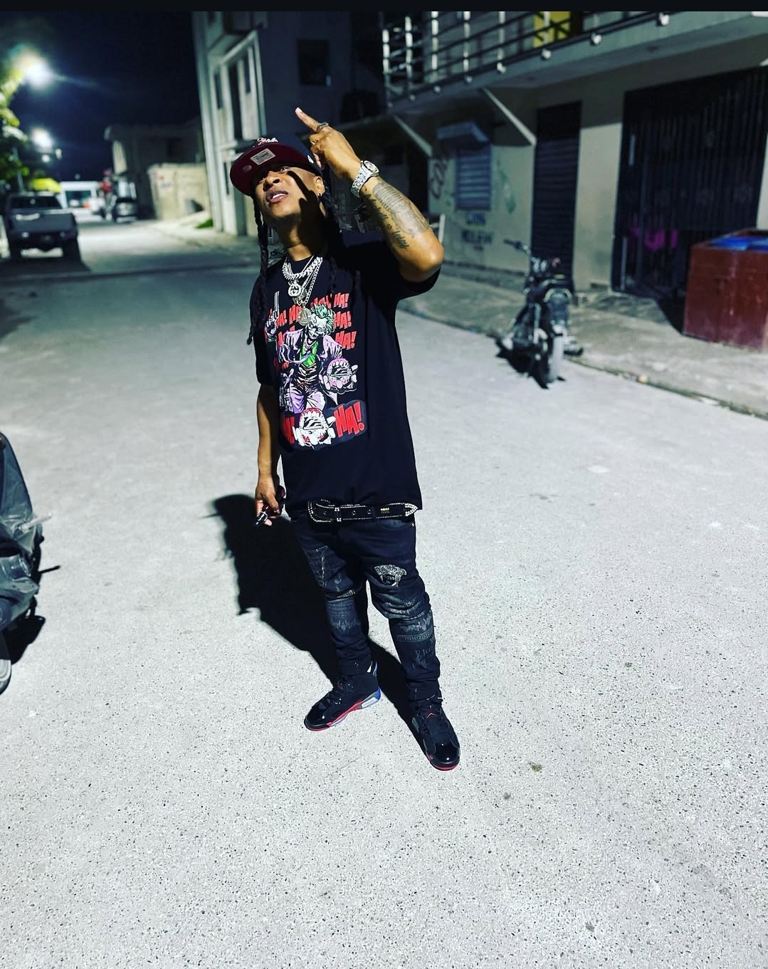 Apresan dos presuntos sospechosos por el asesinato de Melvin 'Flow' en ...