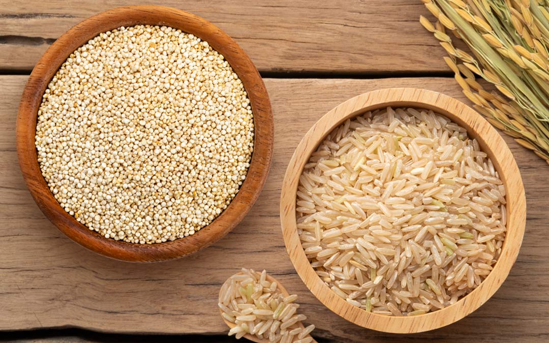 ¿Quinoa o arroz integral? El cereal que gana en proteínas según la ...